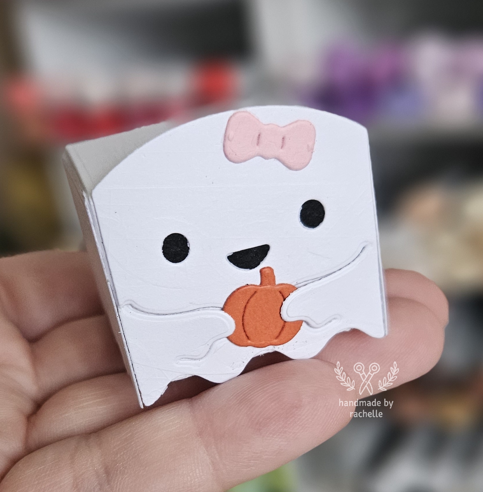 Tiny Gift Box Ghost Add On